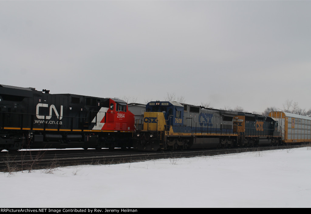 CSX 7608 & 8107 (1)